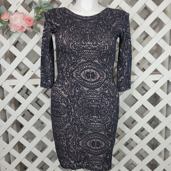 Willow & Clay | Dresses | Willow Clay Lace Look Body Con Dress Size ...